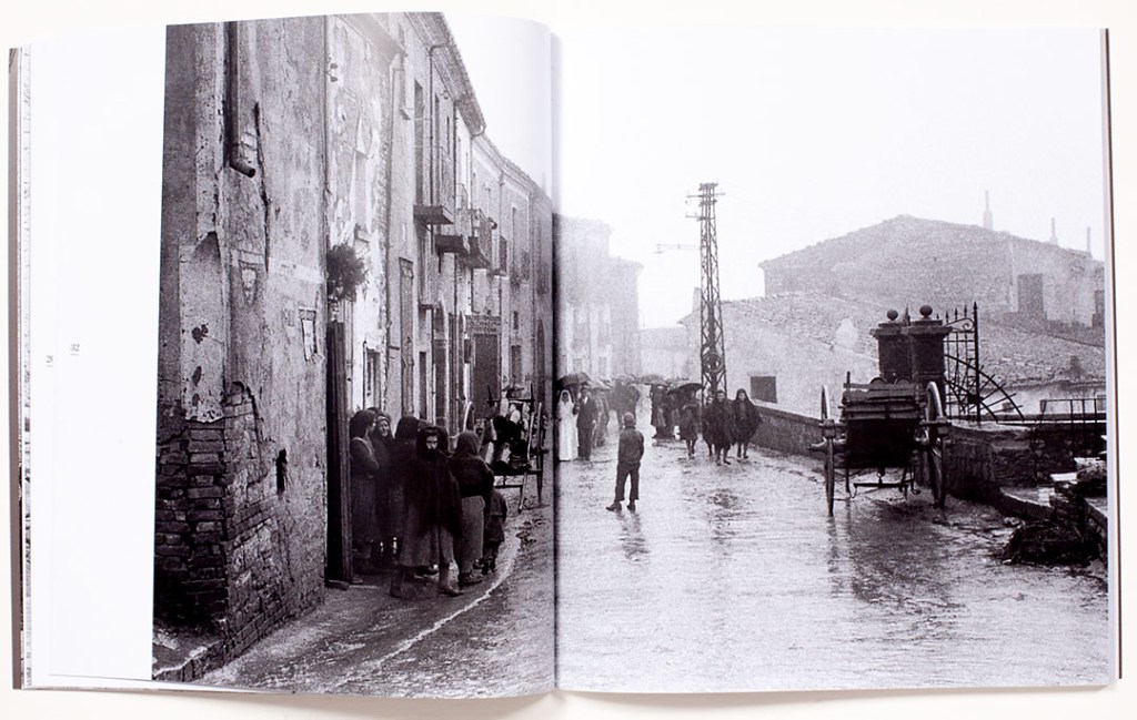 Frank Cancian – Lacedonia – An Italian Town, 1957 – PhotoBook Journal