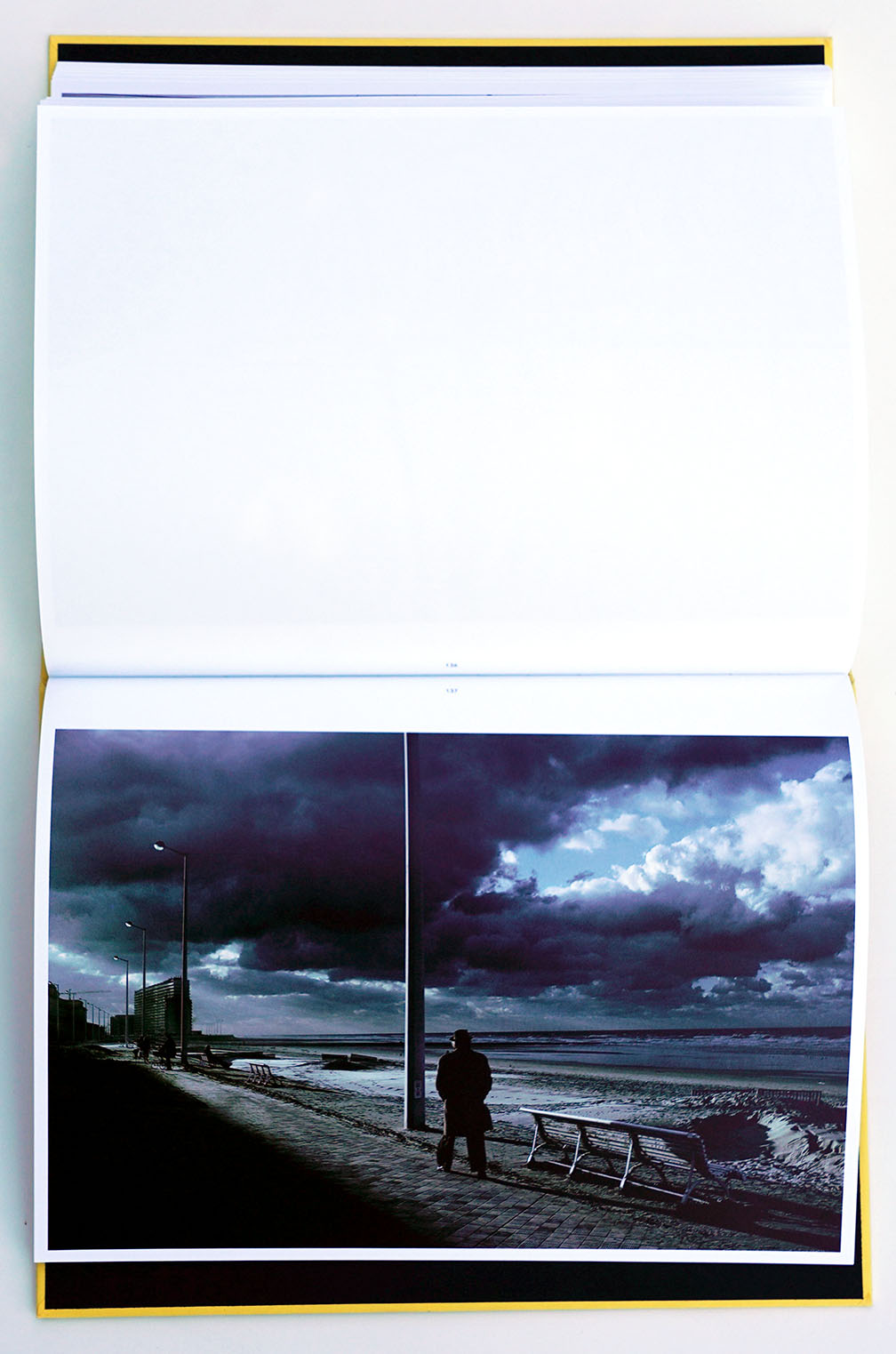 Harry Gruyaert – Edges – PhotoBook Journal