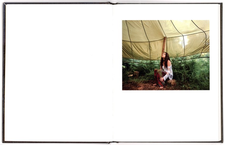 Robert Darch – Vale – PhotoBook Journal